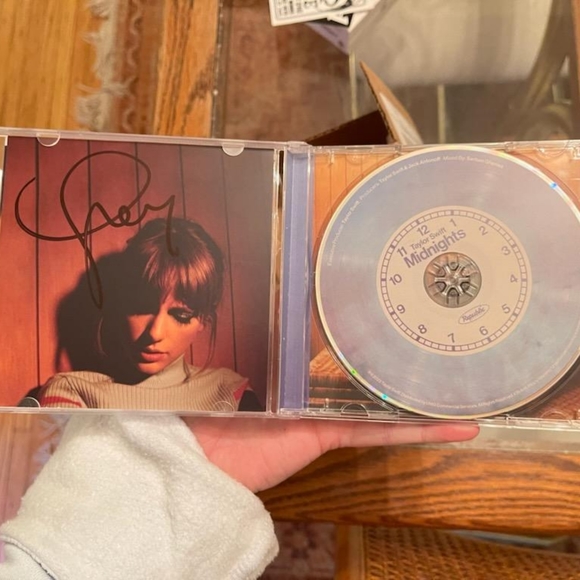 Taylor Swift | Other | Taylor Swift Signed Midnights Moonstone Blue ...